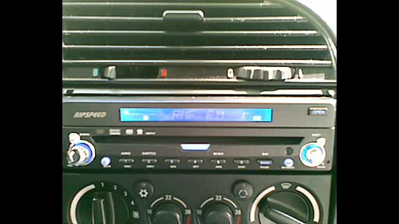 Radio DVD Ripspeed - charczenie głośników podczas upałów i deszczu